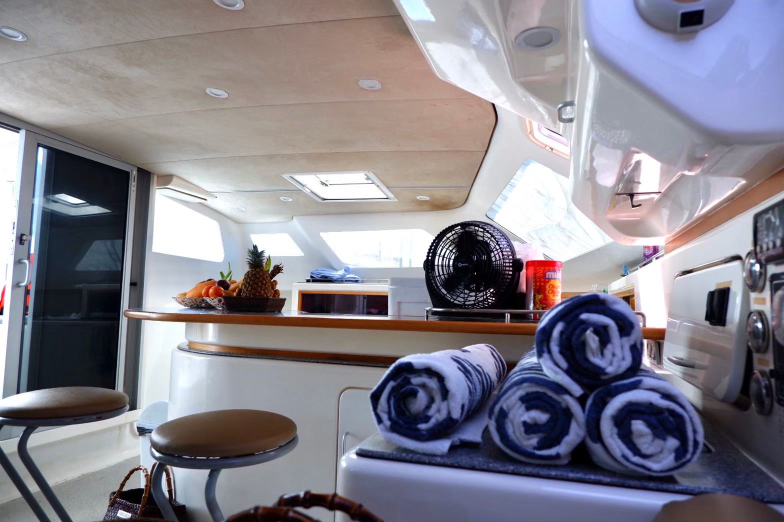 VOYAGE 500 – yachtcharter-phuket.com